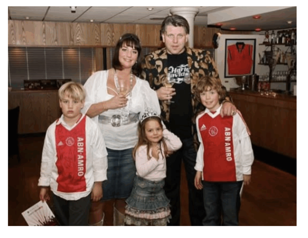 Isabelle Boer deelt bijzondere jeugdfoto’s van haar vader Jonnie Boer ...